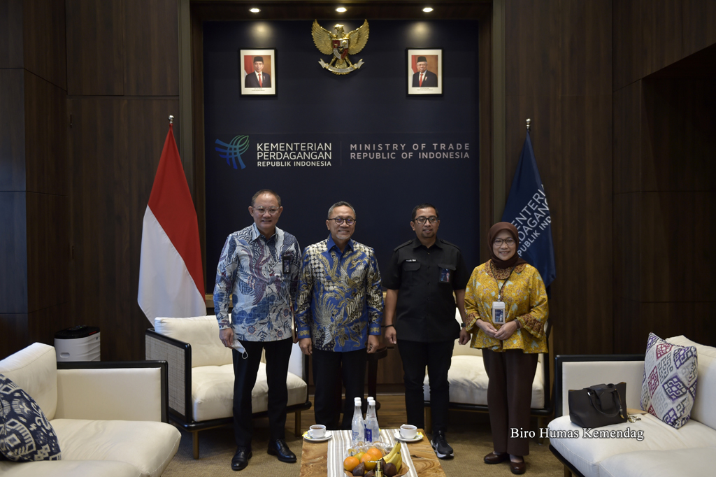 Mendag Menerima Kunjungan Direktur Utama PT RNI dan PT PPI ... Mendag Menerima Kunjungan Direktur Utama PT RNI dan PT PPI ...