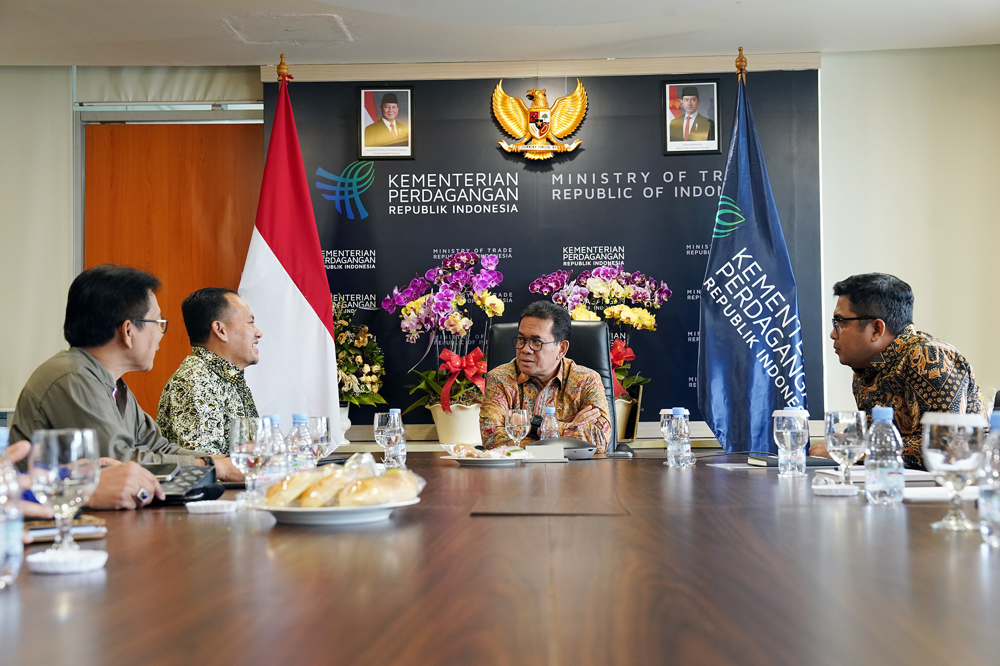Pertemuan Mendag dengan Ketua BPKN - Kementerian Perdagangan Republik Indonesia
