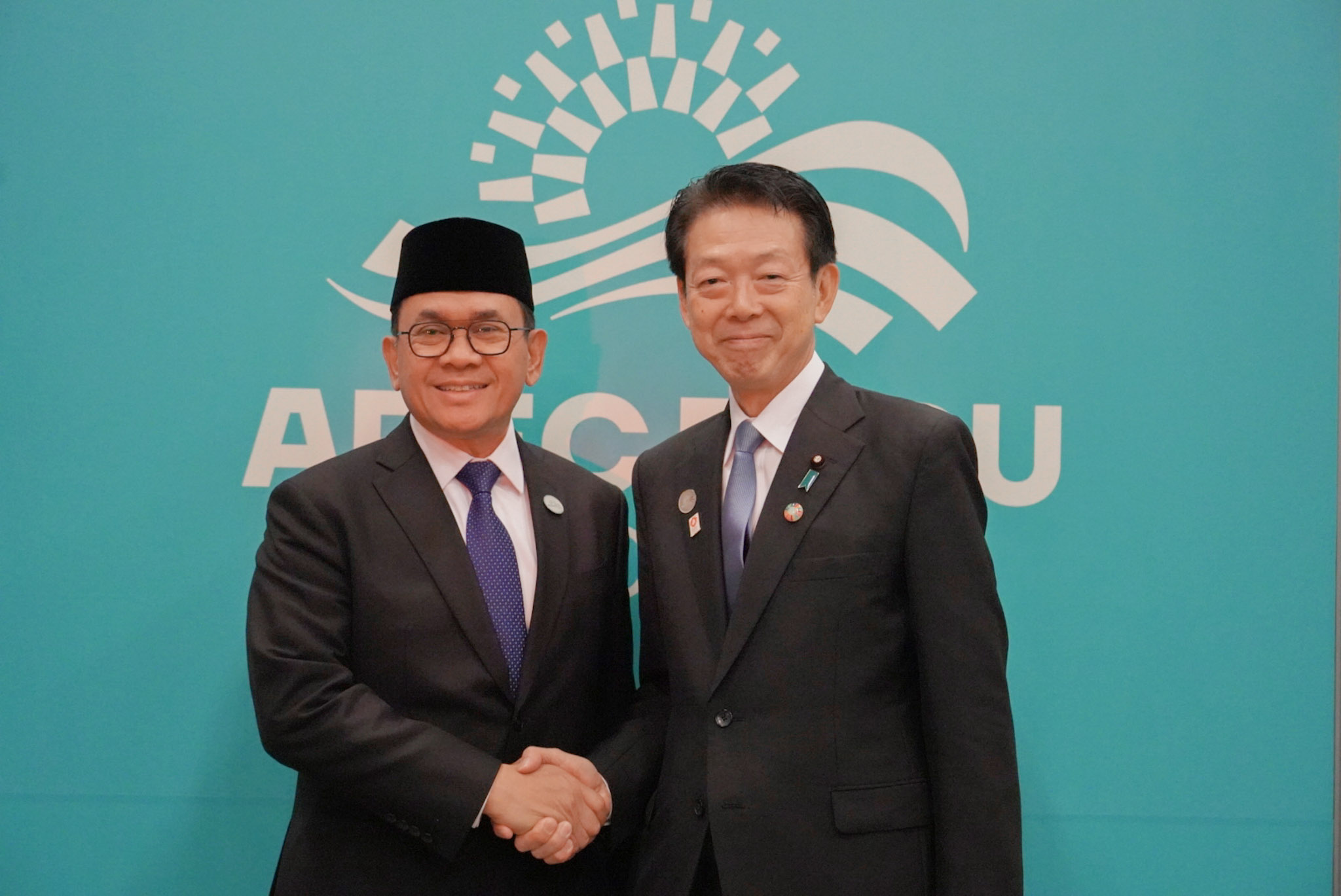 Pertemuan Bilateral Menteri Perdagangan RI dengan Menteri Ekonomi, Perdagangan, dan Industri ...