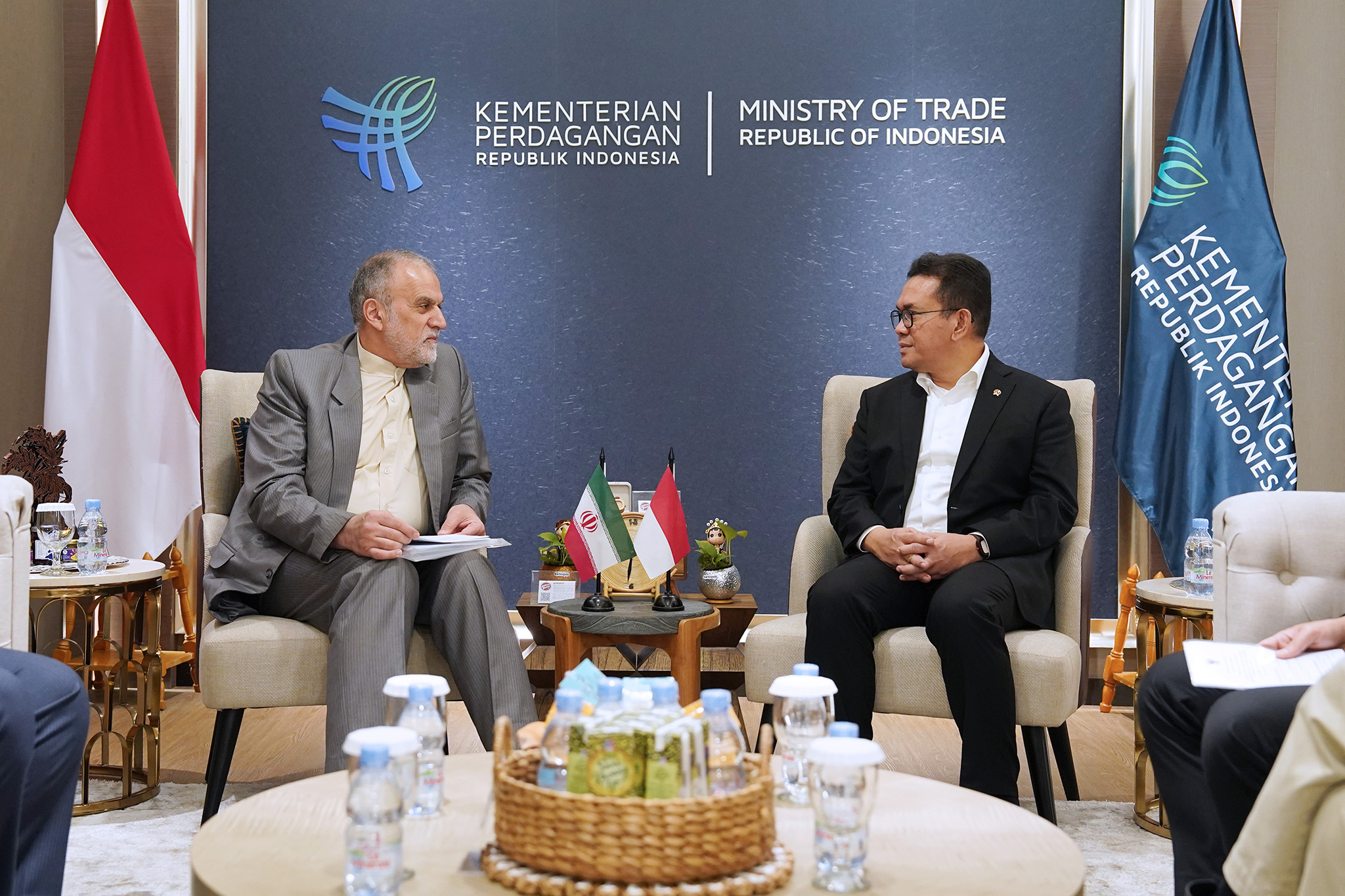 Pertemuan Bilateral Menteri Perdagangan RI dengan Wakil Menteri Luar Negeri untuk Diplomasi ...