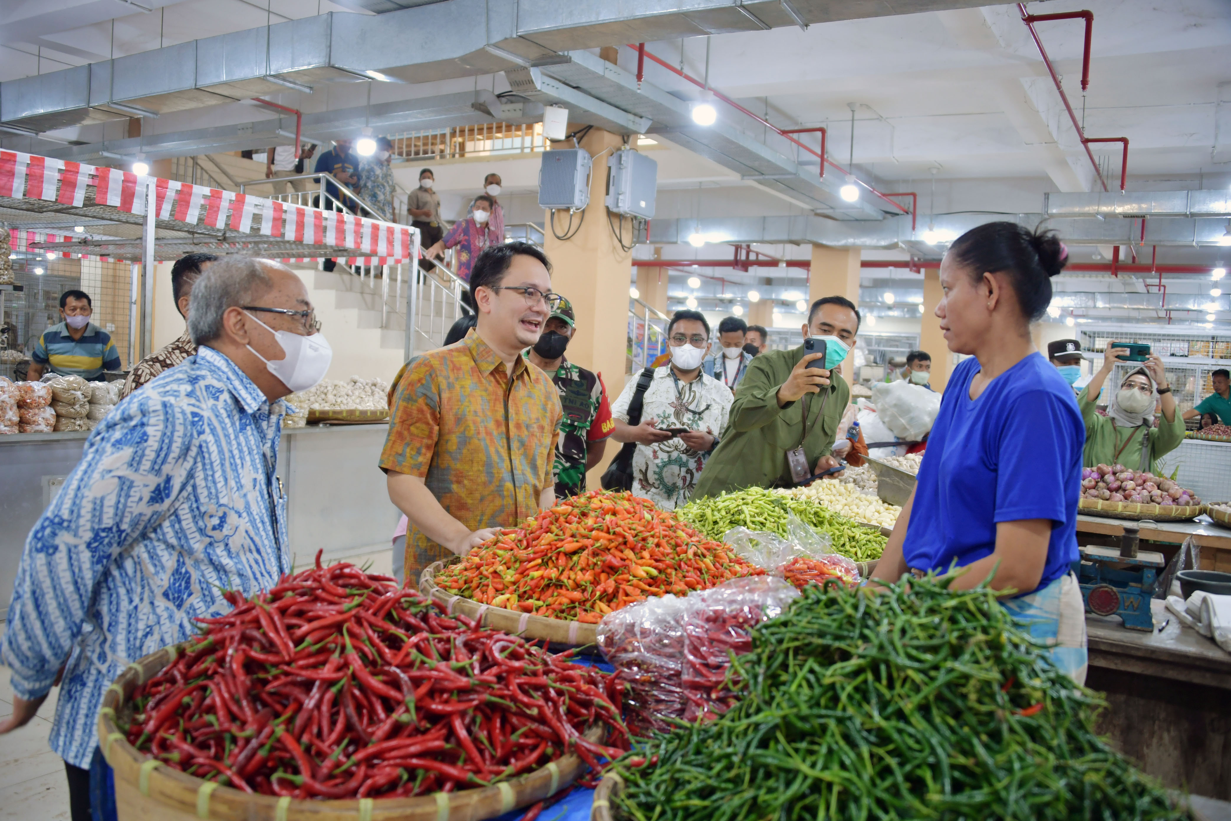 Wamendag Pantau Bapok di Pasar Legi, Surakarta - Kementerian Perdagangan Republik Indonesia