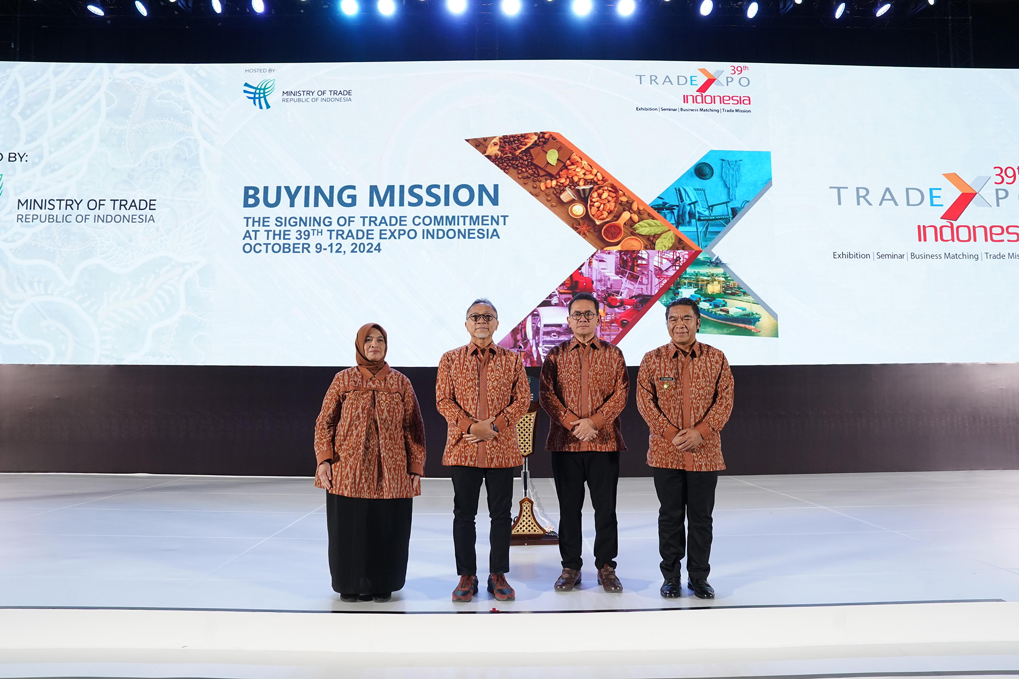 Penandatanganan MoU Antara Pelaku Usaha Indonesia dengan Buyer ...