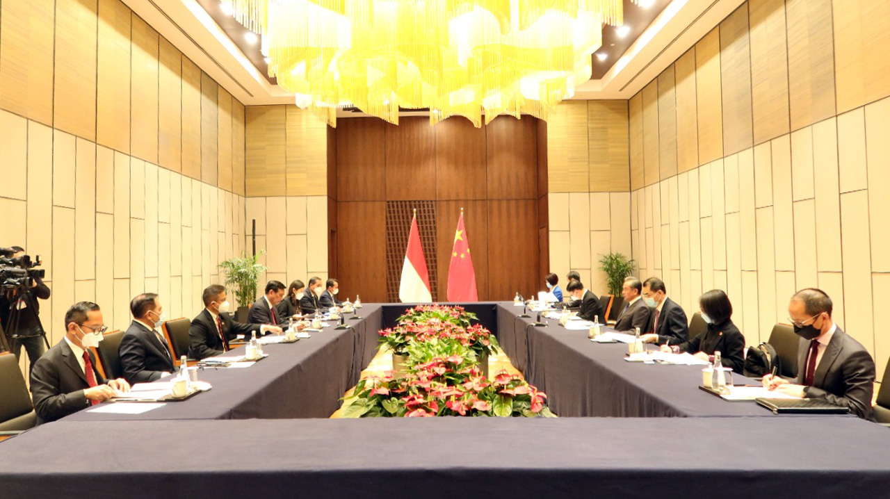 Pertemuan Bilateral Indonesia-RRT - Kementerian Perdagangan Republik ...