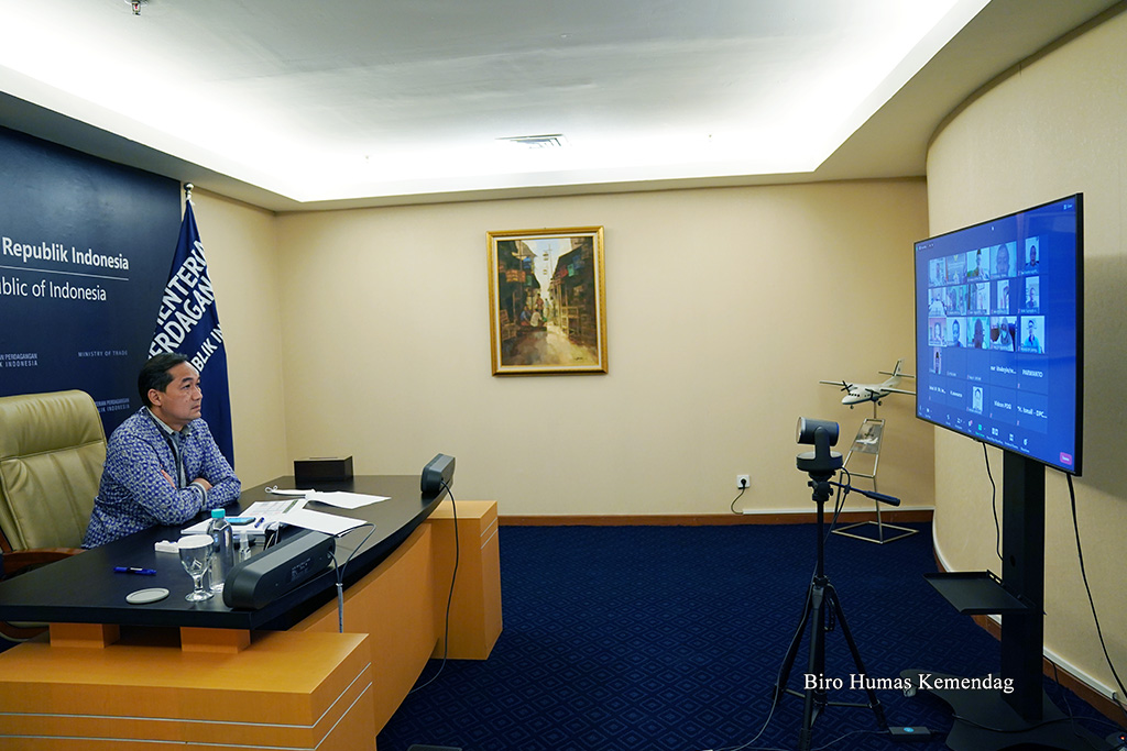 Pertemuan Virtual Mendag dengan APTRI dan KPTR - Kementerian ...