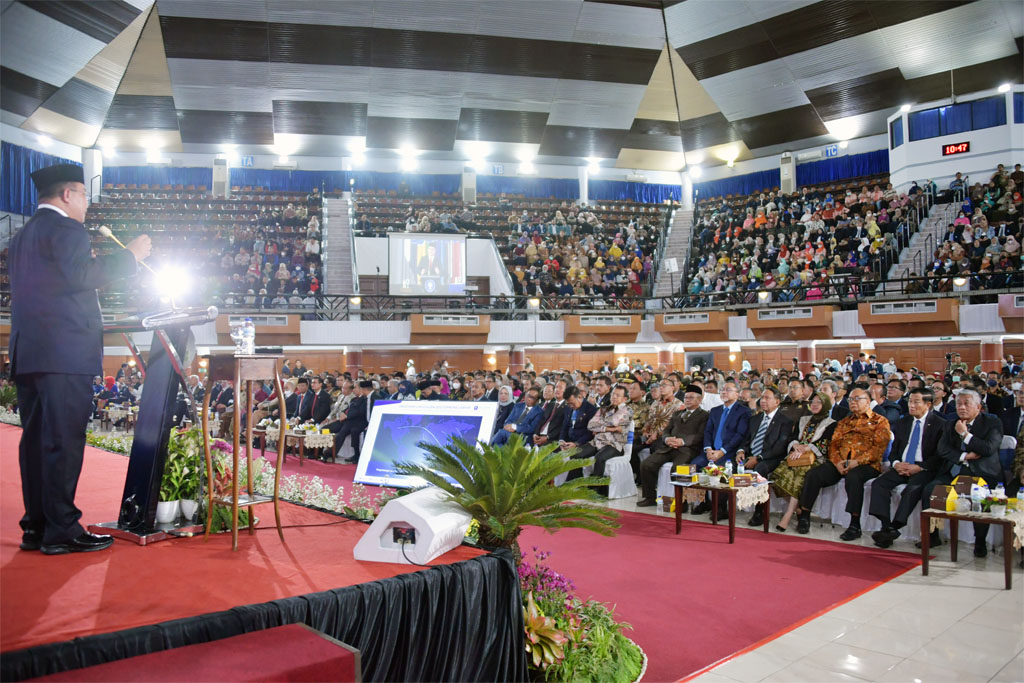 Mendag Hadiri Pelantikan Rektor IPB University - Kementerian ... Mendag Hadiri Pelantikan Rektor IPB University - Kementerian ...