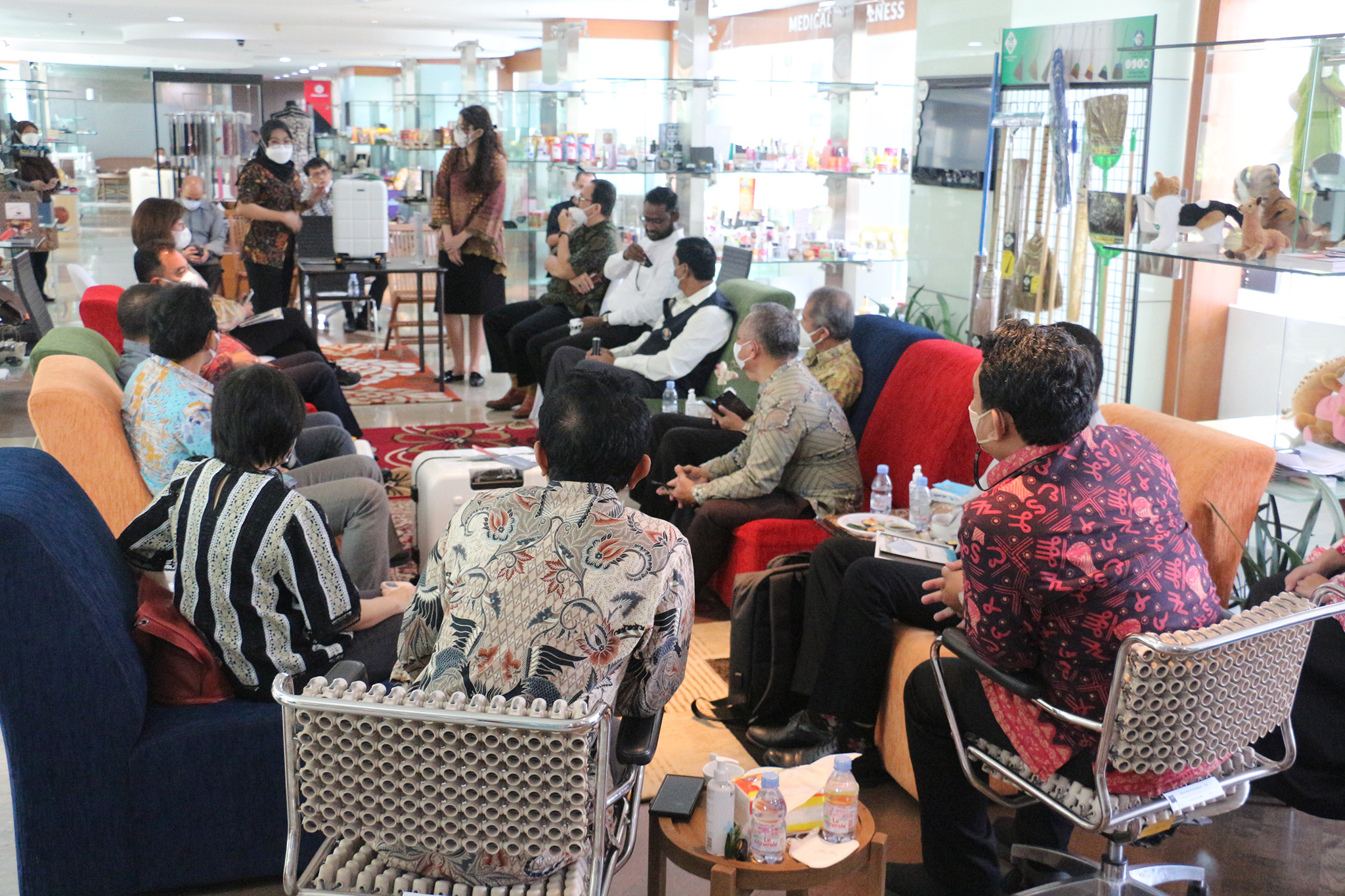 Kemendag Gelar Resepsi Permanent Trade Exhibition (PTE) ke-13 ... Kemendag Gelar Resepsi Permanent Trade Exhibition (PTE) ke-13 ...