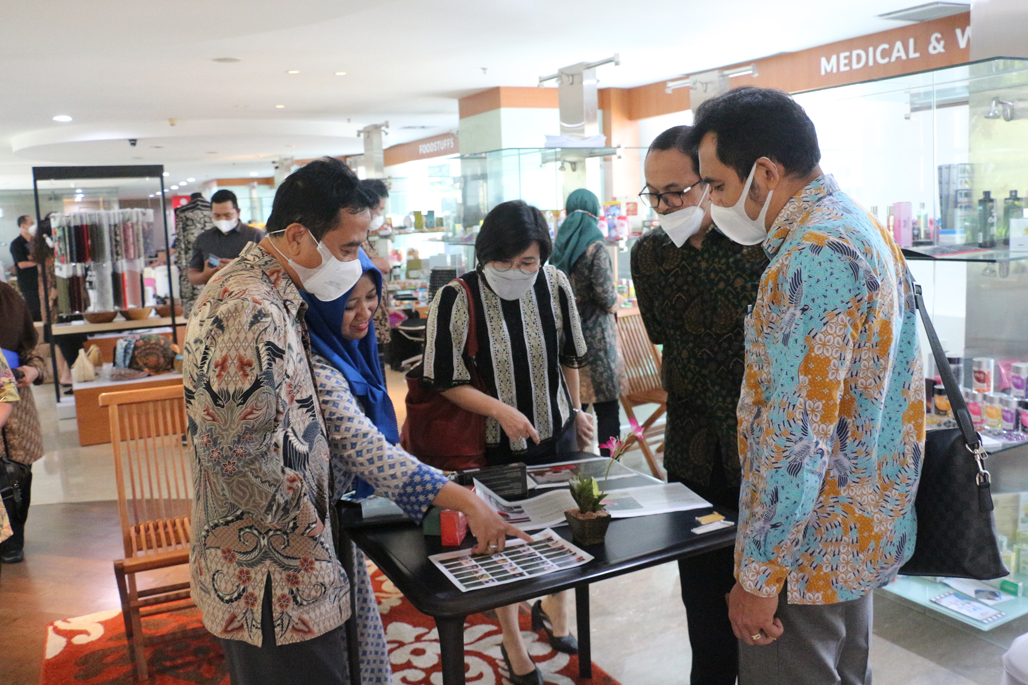 Kemendag Gelar Resepsi Permanent Trade Exhibition (PTE) ke-13 ... Kemendag Gelar Resepsi Permanent Trade Exhibition (PTE) ke-13 ...