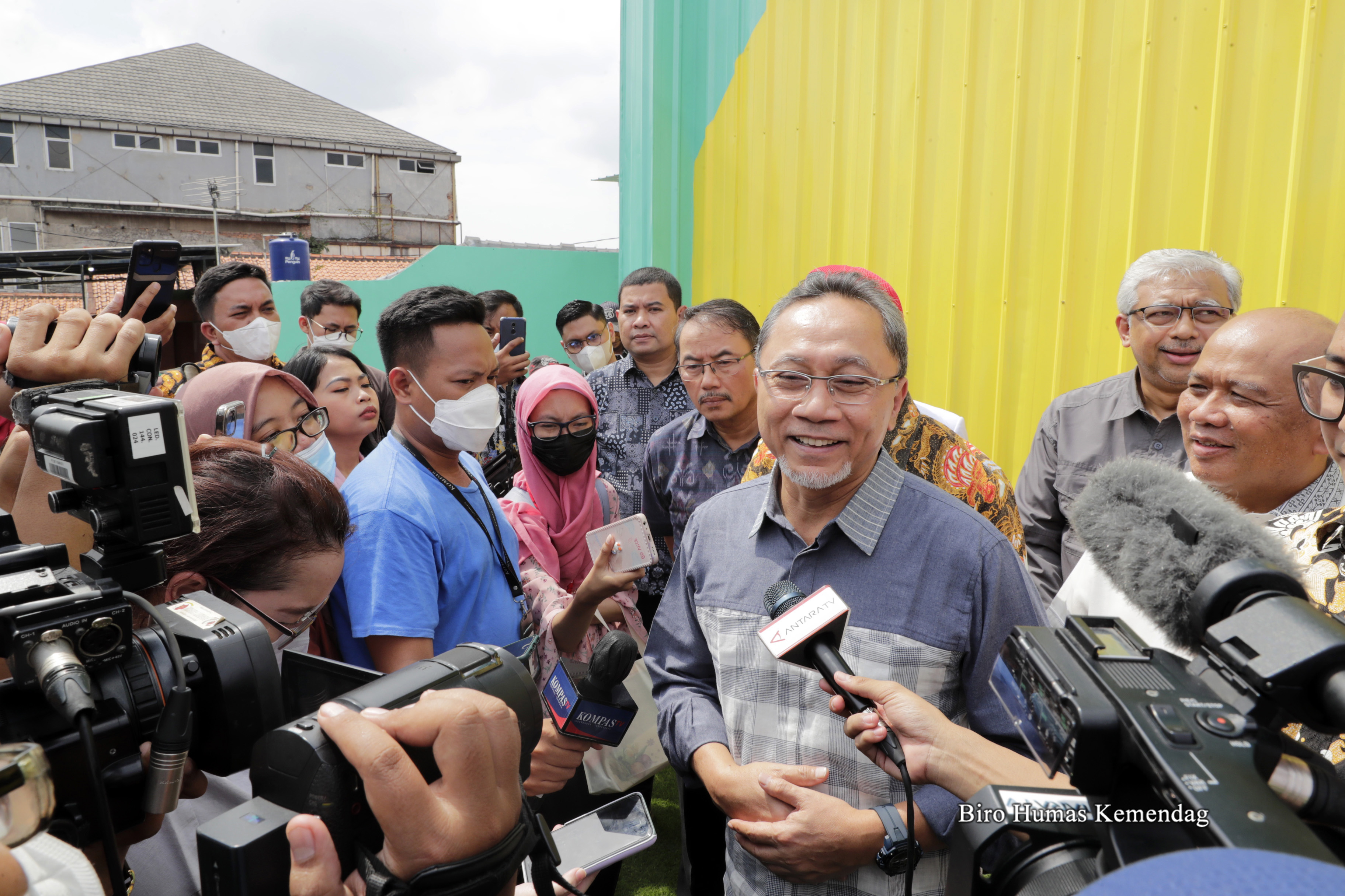 Mendag pada Peresmian UMKM Halal Hub dan Pelepasan Ekspor Perdana ke Arab Saudi - Kementerian ...