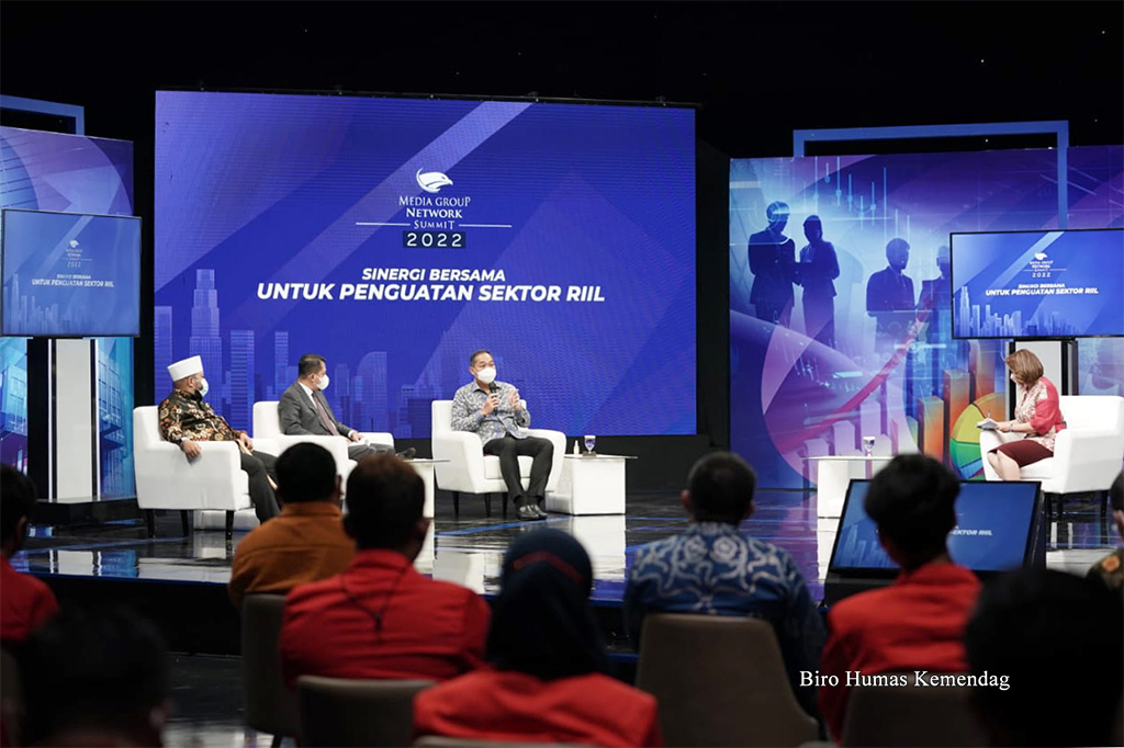 Mendag Menjadi Narasumber pada Program "Media Group Network Summit 2022 ...