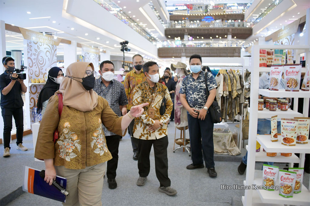 Kemendag Gelar In Store Promotion Mall Ciputra Tangerang | Kementerian ...