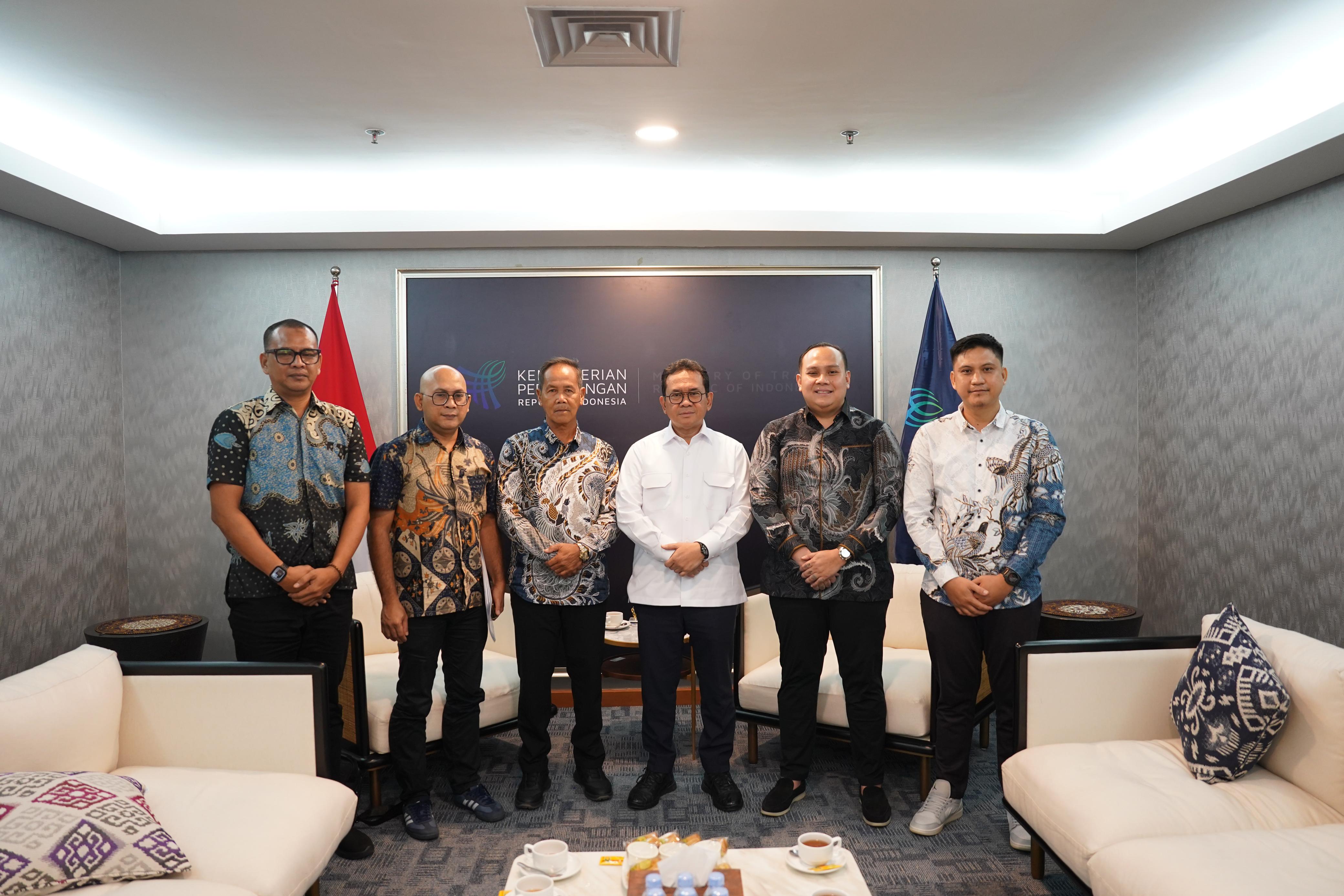 Pertemuan Mendag dengan Ketua Umum APPURI - Kementerian Perdagangan Republik Indonesia