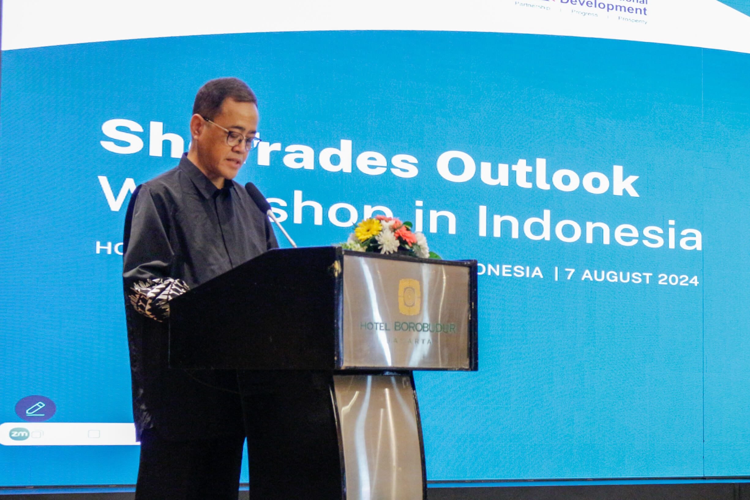 Kemendag Luncurkan Laporan SheTrades Outlook Indonesia - Kementerian ...