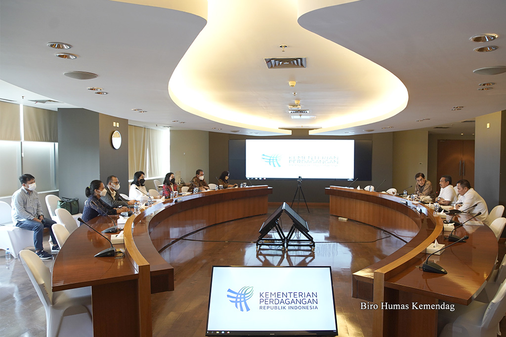 Pertemuan Kemendag dengan APREGINDO - Kementerian Perdagangan Republik ...