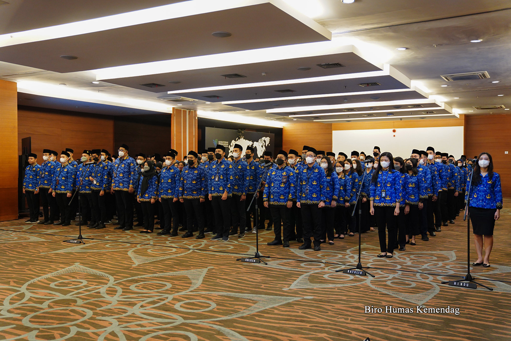 Pengambilan Sumpah/Janji Pegawai Negeri Sipil Kementerian Perdagangan Tahun Angkatan 2022 ...