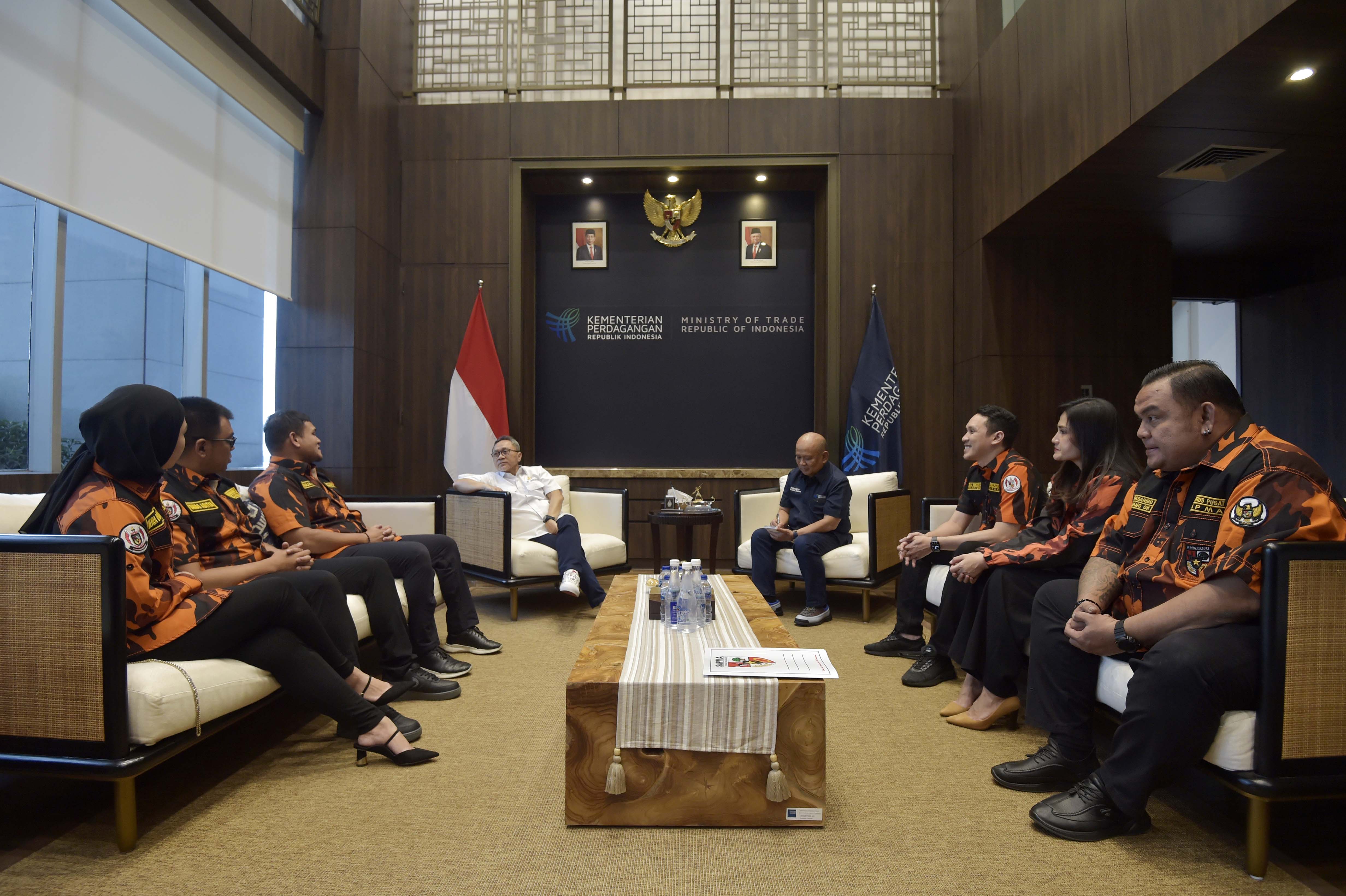 Mendag Menerima Kunjungan SAPMA Pemuda Pancasila - Kementerian ... Mendag Menerima Kunjungan SAPMA Pemuda Pancasila - Kementerian ...