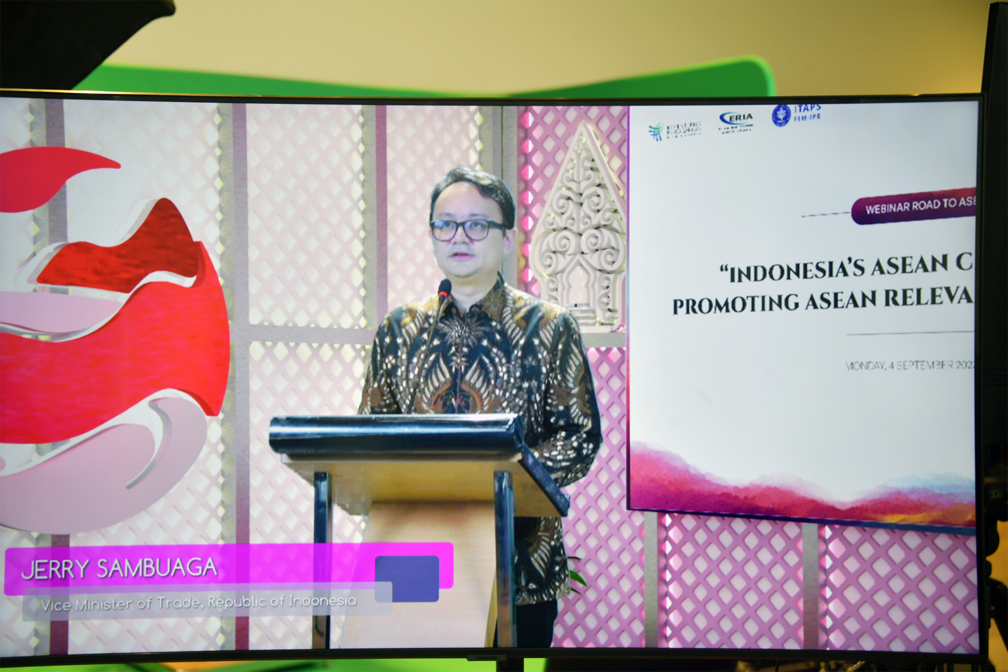 Wamendag pada Webinar Road to ASEAN Summit 2023 - Kementerian Perdagangan Republik Indonesia