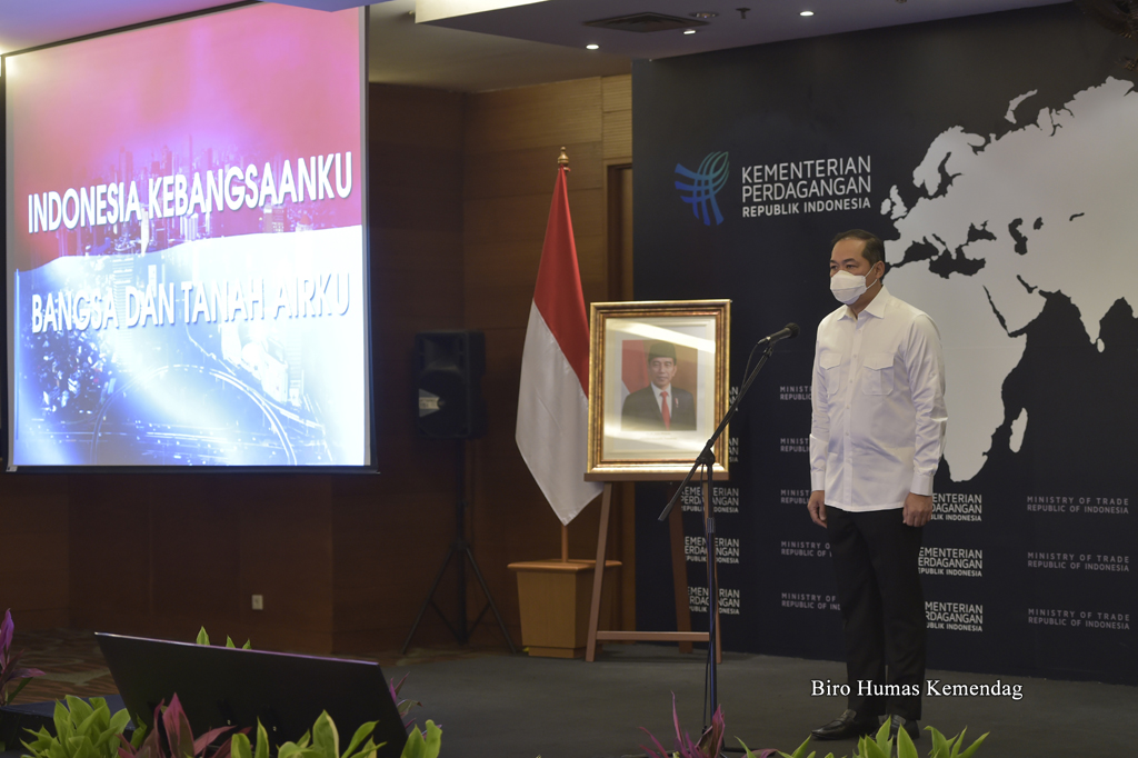 Mendag Memimpin Apel Pagi di Lingkungan Kemendag - Kementerian ...