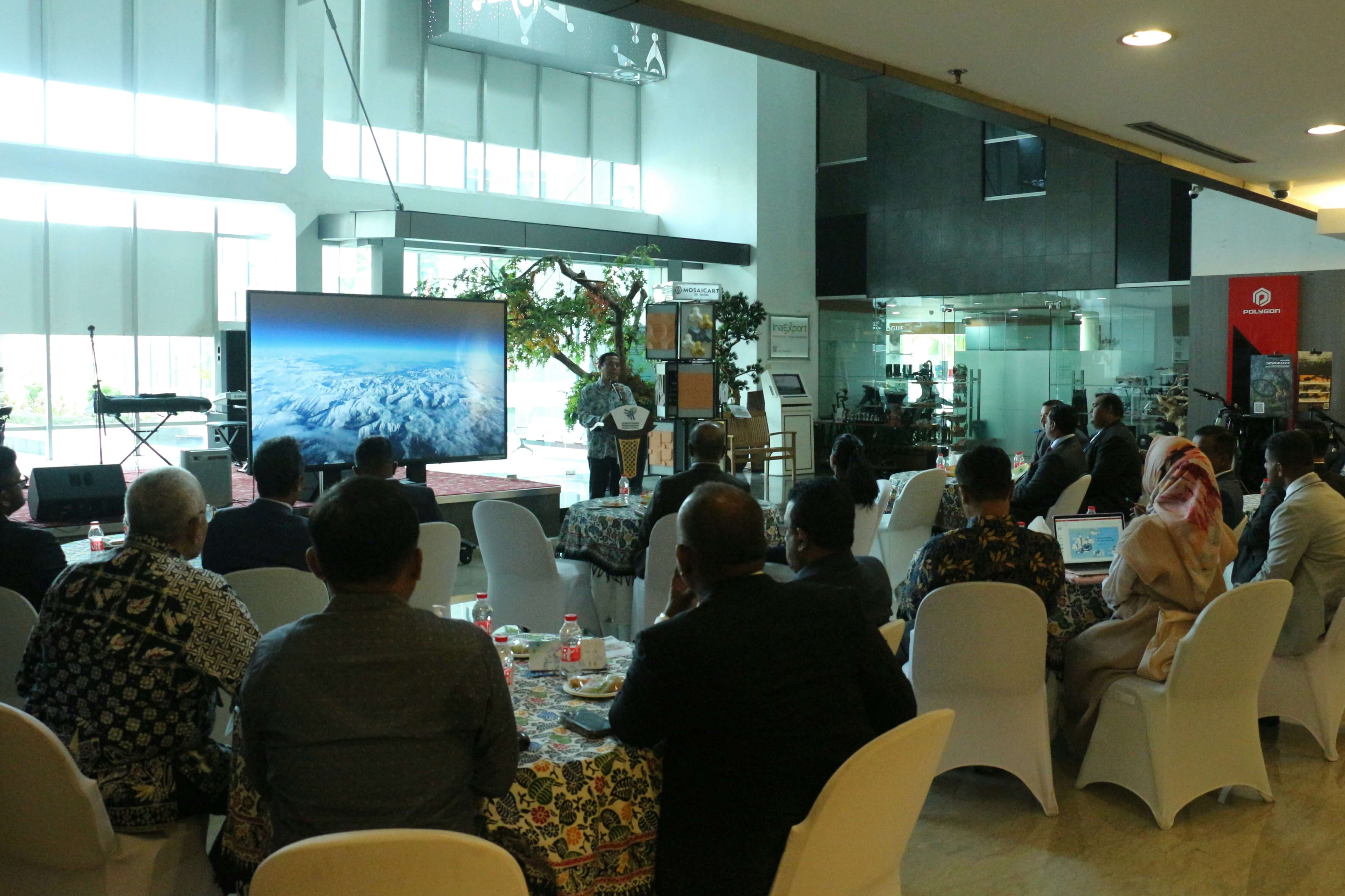 Kemendag Menerima Kunjungan Delegasi Bisnis dari Sri Lanka - Kementerian Perdagangan Republik ...