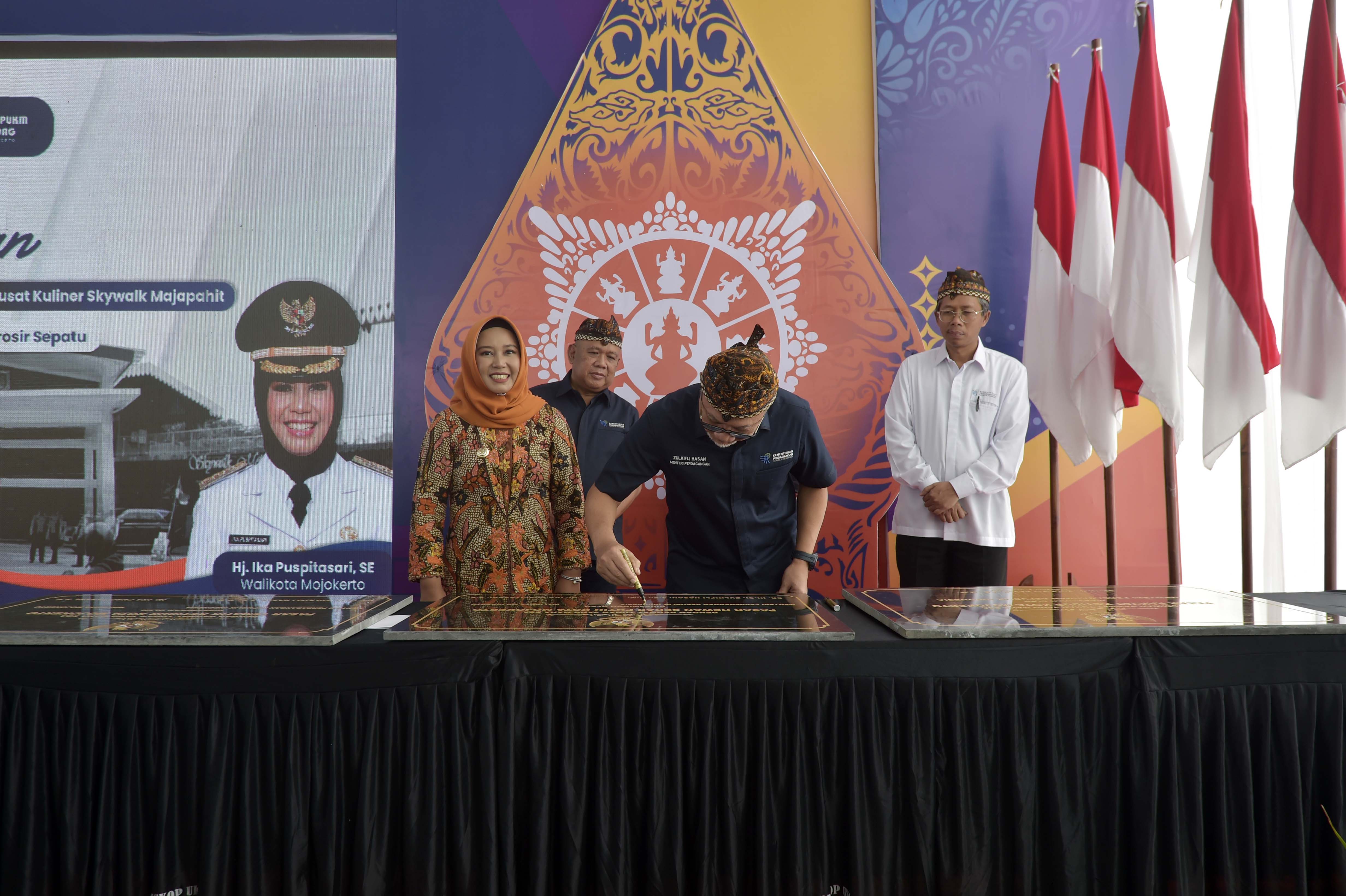 Peresmian Pasar Rakyat dan Tematik Ketidur, Mojokerto | Kementerian ...