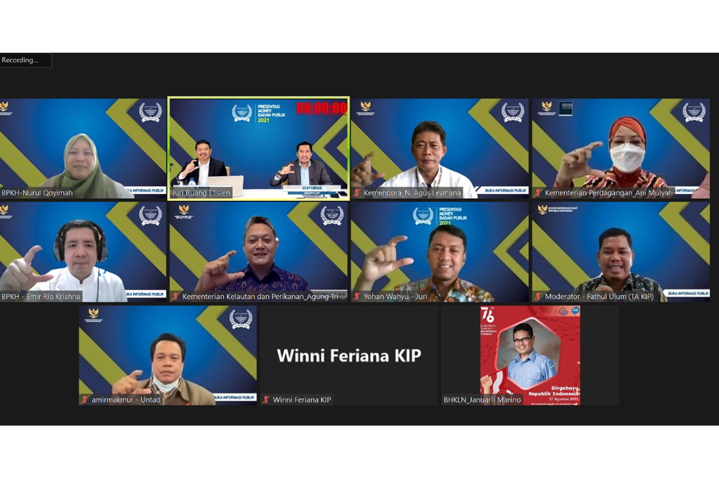 Presentasi Monitoring dan Evaluasi Keterbukaan Informasi Publik Tahun 2021 - Kementerian ...