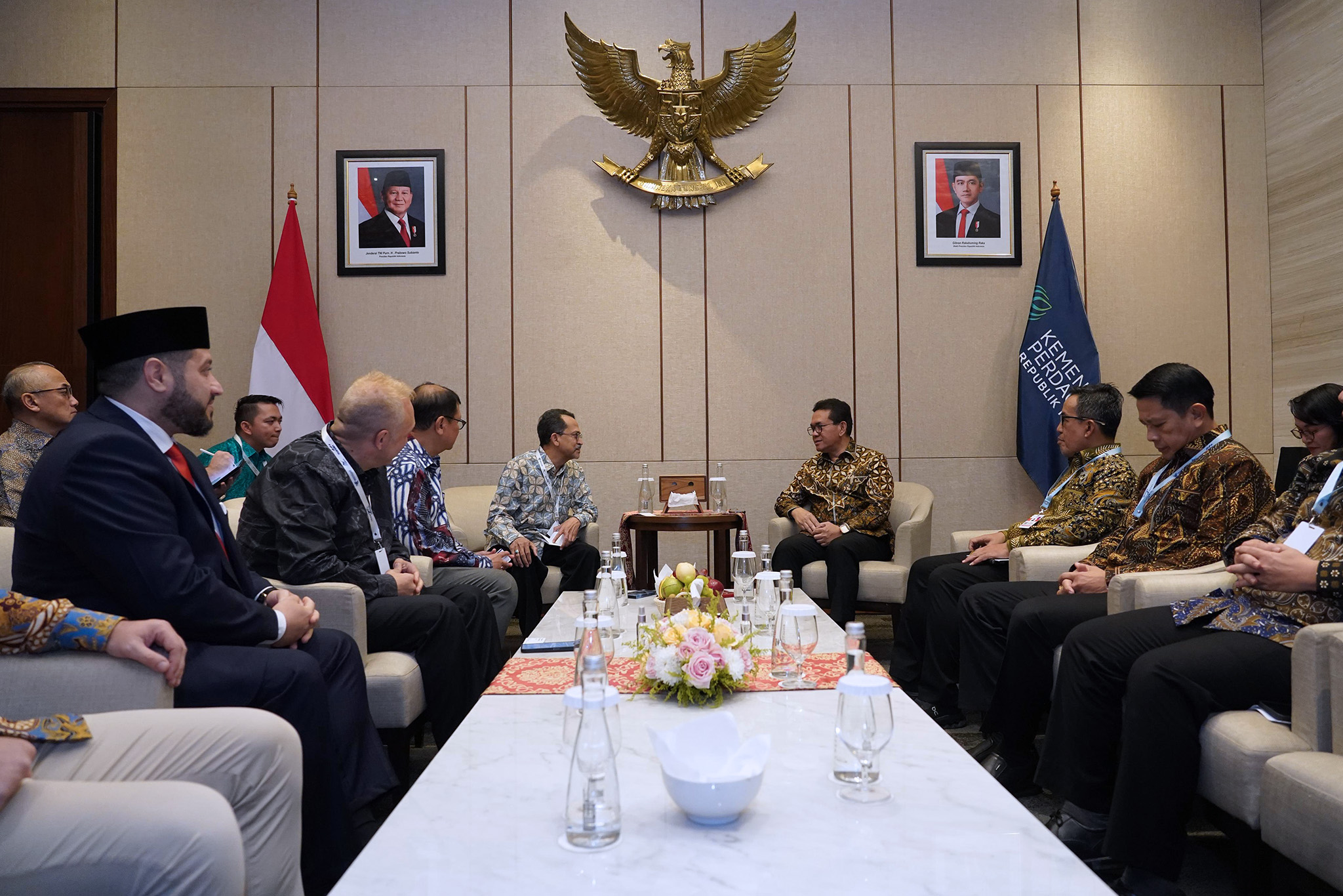 Mendag Menerima Audiensi Duta Besar RI Madrid | Kementerian Perdagangan ...