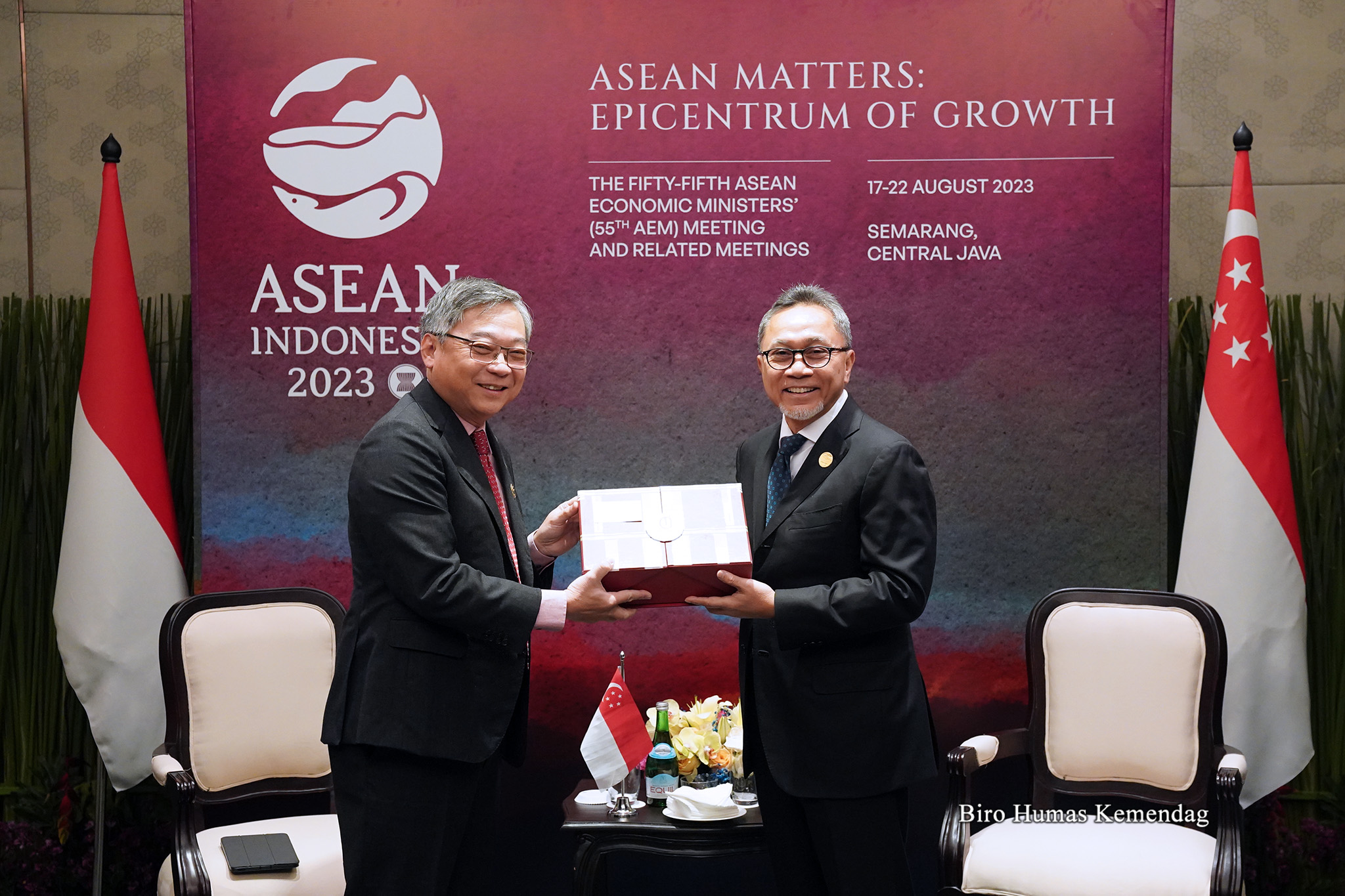 Pertemuan Bilateral Mendag RI dengan Mendag dan Industri Singapura ... Pertemuan Bilateral Mendag RI dengan Mendag dan Industri Singapura ...