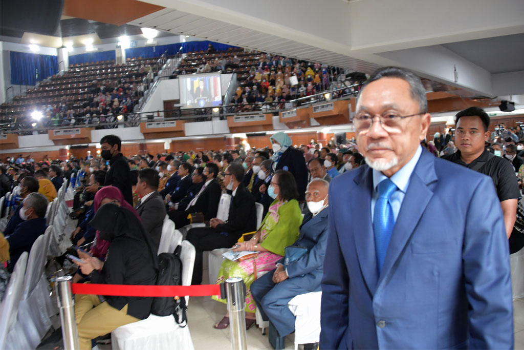 Mendag Hadiri Pelantikan Rektor IPB University - Kementerian ... Mendag Hadiri Pelantikan Rektor IPB University - Kementerian ...